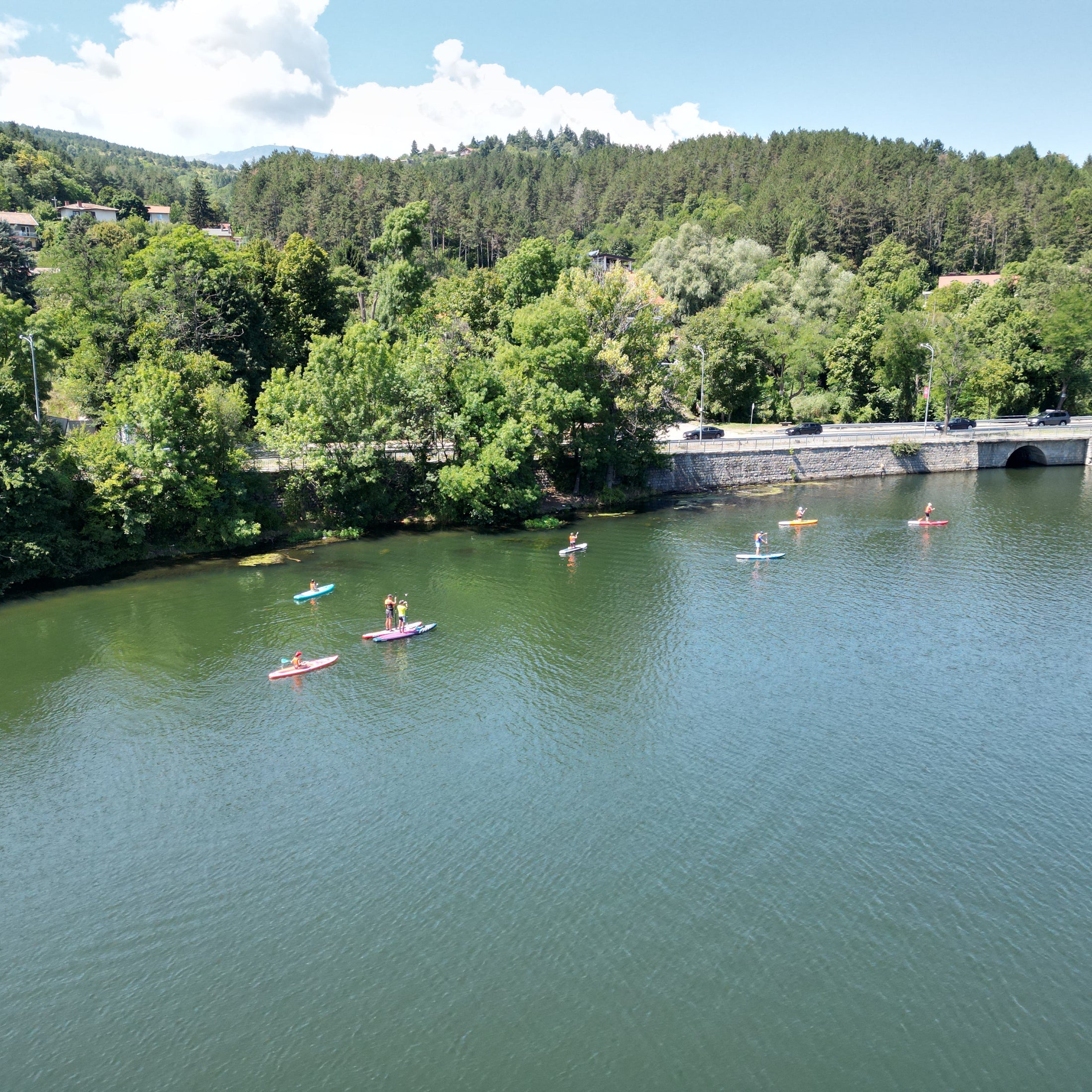 Гребане с падъл борд на локация по избор – GiftComeTrue.com